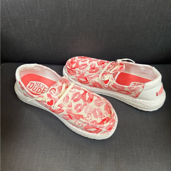 Hey Dude | Shoes | Hey Dude Wendy Kisses Shoes | Poshmark